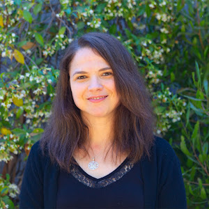 Book review of Cursed Vines - Readers' Favorite: Book Reviews and Award ...