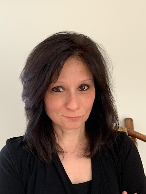 Book review of A Simple Lie - Readers' Favorite: Book Reviews and Award ...